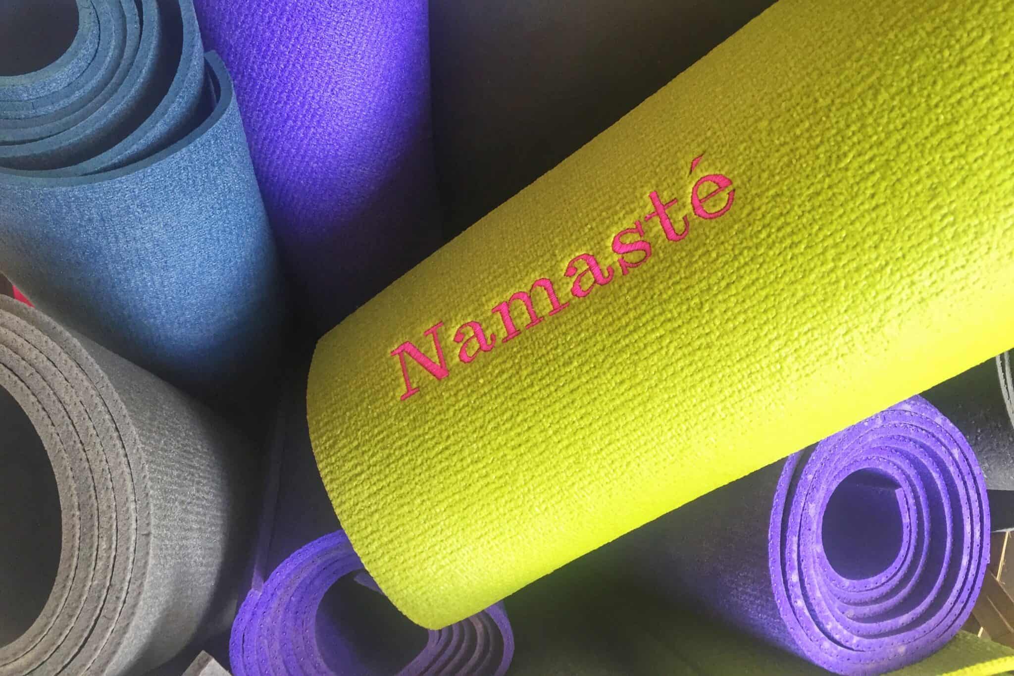 Best Yoga Mats for Travel: Lightweight and Portable Options for Yogis ...
